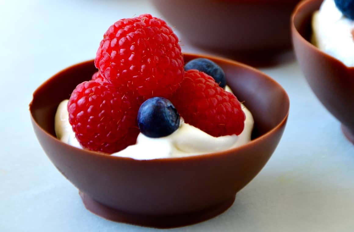 Video: Chocolate Balloon Bowls - Just a Taste