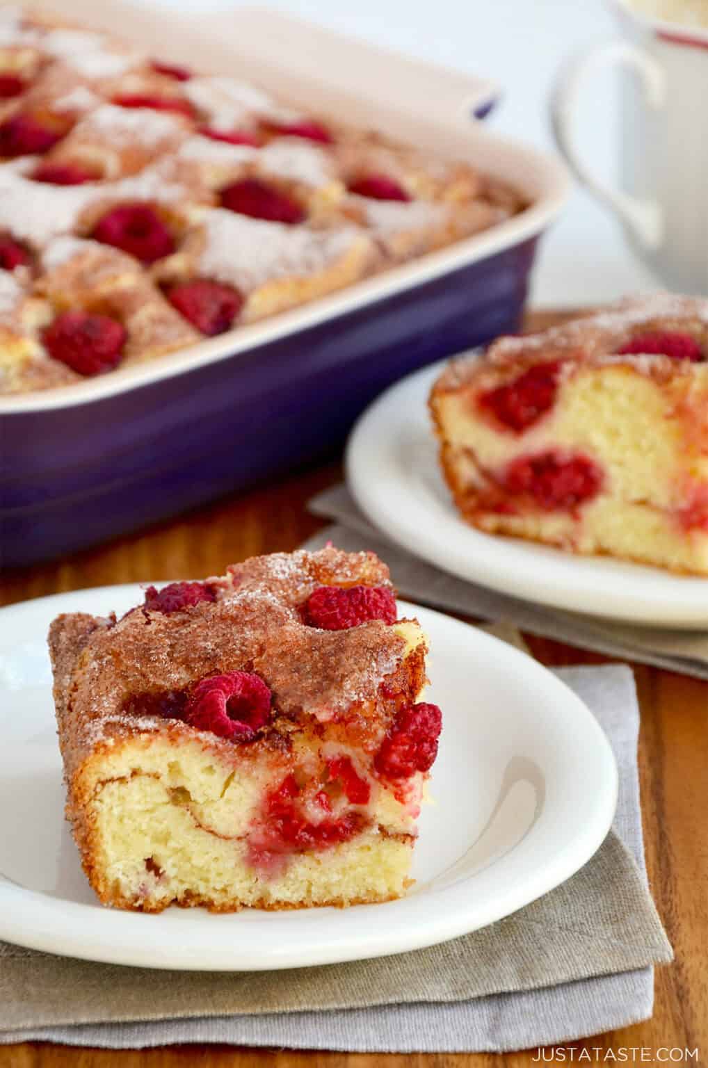 Raspberry Sour Cream Coffee Cake (with Crumb Topping)