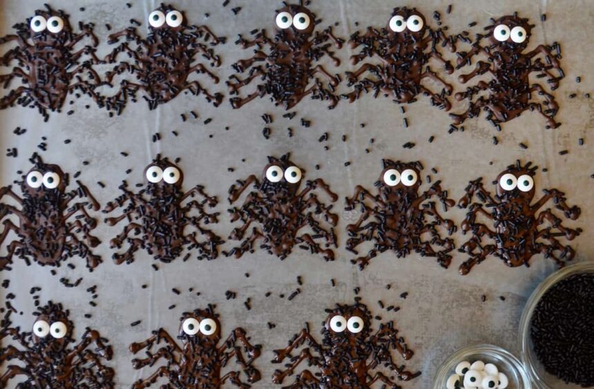 Easy Spider Cupcakes - Just a Taste