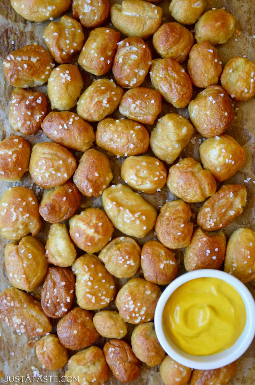 Easy Mall Pretzel Recipe | Dandk Organizer Easy Mall Pretzel Recipe | Dandk Organizer