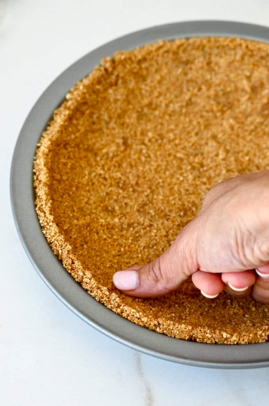 Graham Cracker Crust Recipe (Just 3 Ingredients!)
