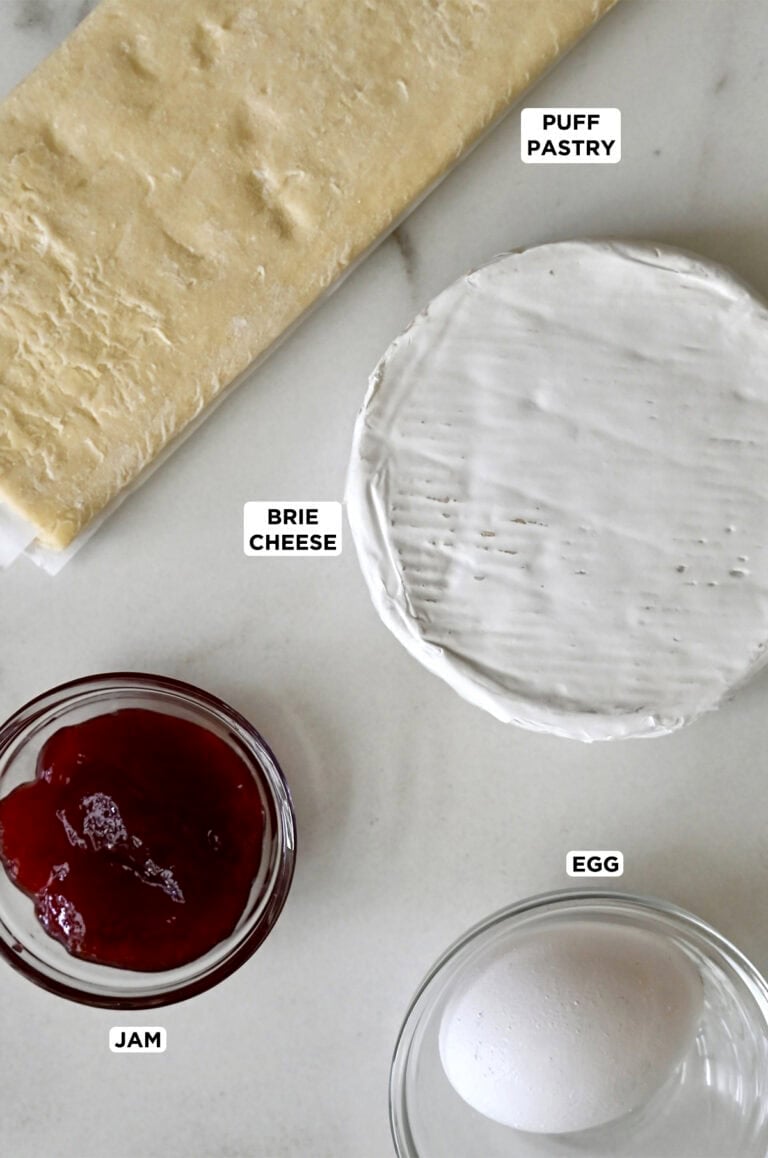 Baked Brie in Puff Pastry